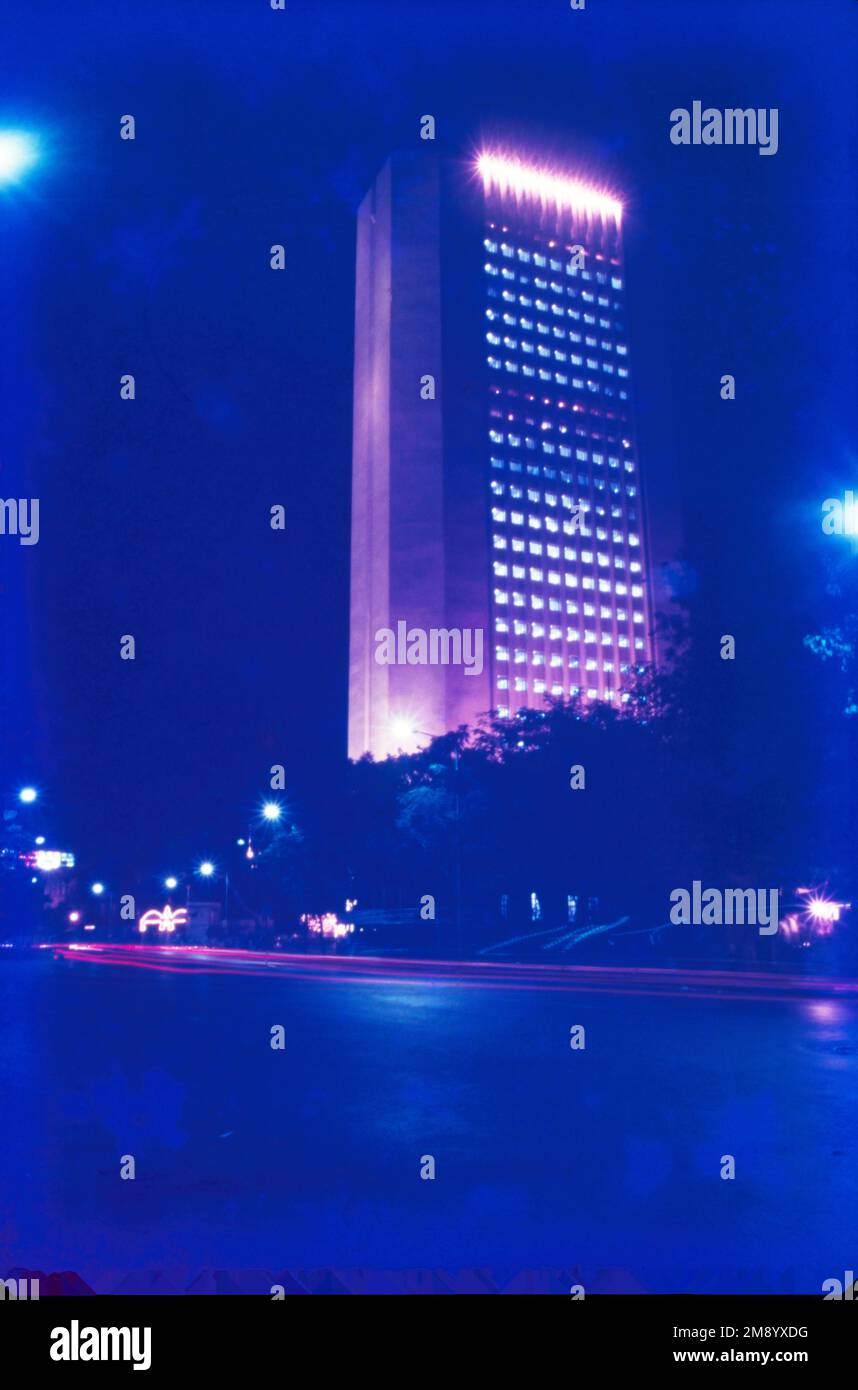 Rbi building mumbai india hi-res stock photography and images - Alamy