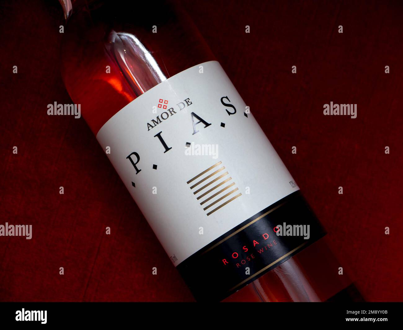 Rose wine Amor De PIAS Stock Photo - Alamy