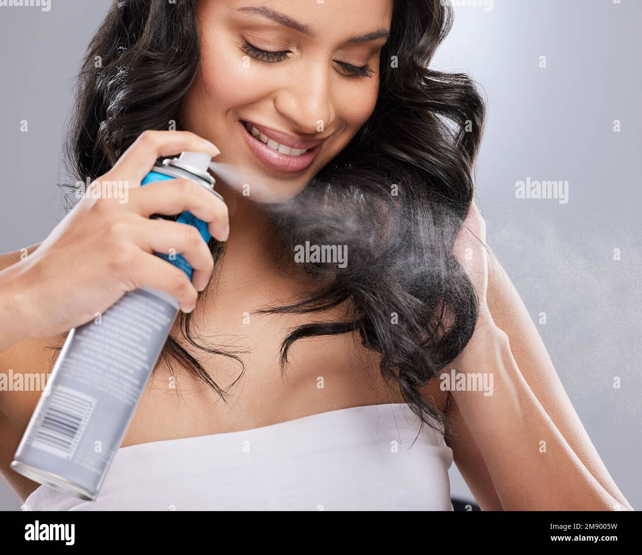 Female hairspray hi-res stock photography and images - Alamy