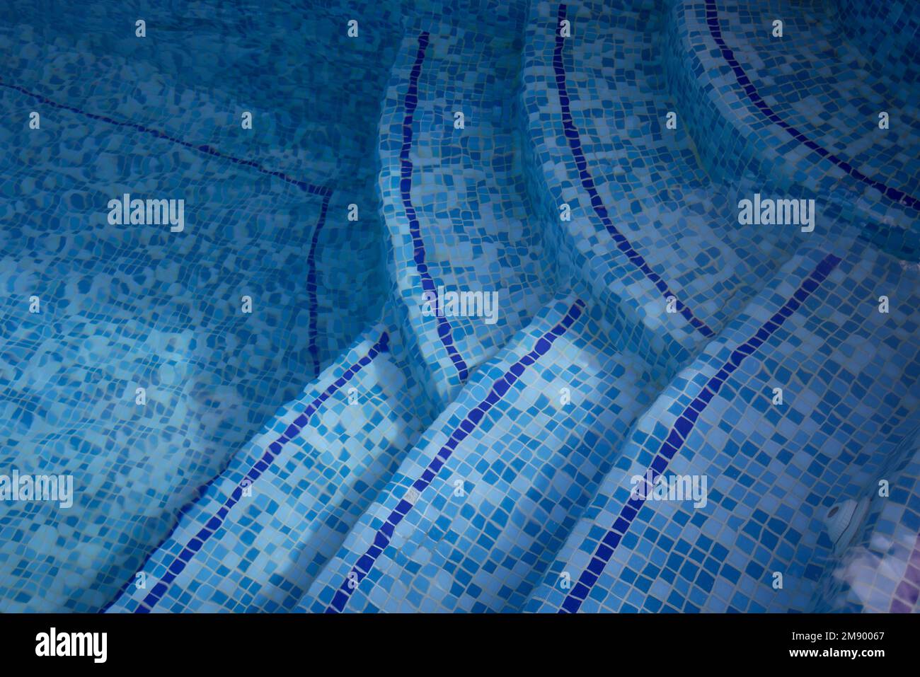 Concrete pool decorative hi-res stock photography and images - Alamy