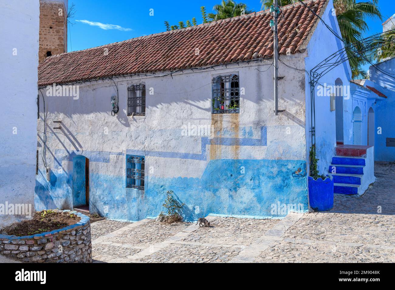 Chefchaouen riads hi-res stock photography and images - Alamy
