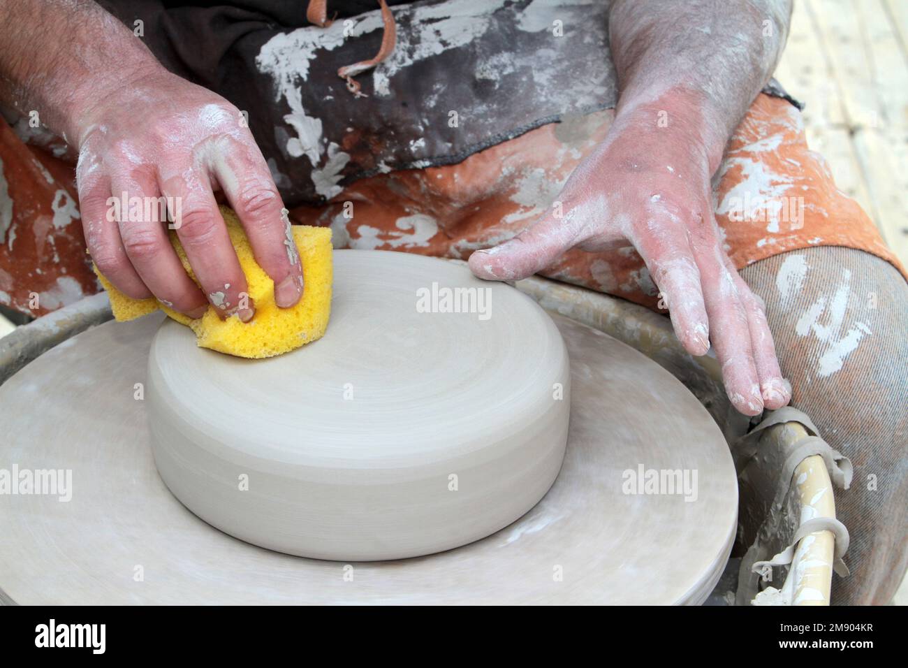 Marche des potiers hi-res stock photography and images - Alamy