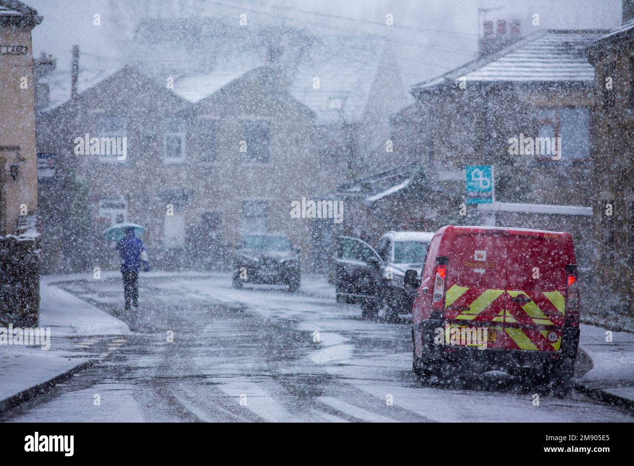 Halifax West Yorkshire Uk 16th January 2023 Uk Weather Snow Falls In