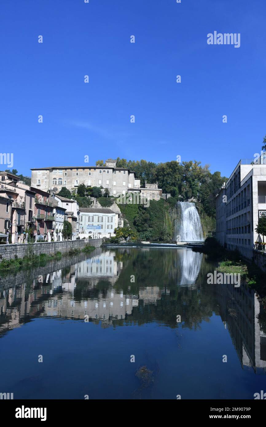 Liri river hi-res stock photography and images - Alamy