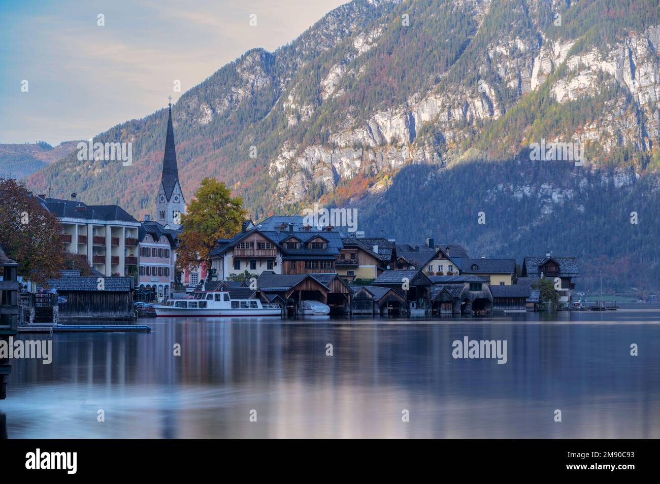 Picturesque view of the lake Hallstatt with beautiful and colorful ...