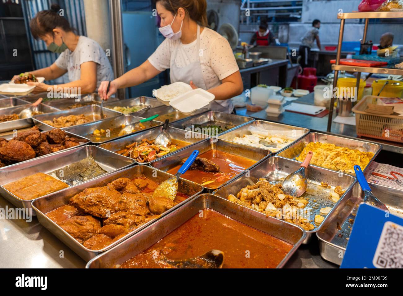 Kuala Lumpur, Malaysia - December 13th, 2022 - Cooked food market Stock Photo - Alamy