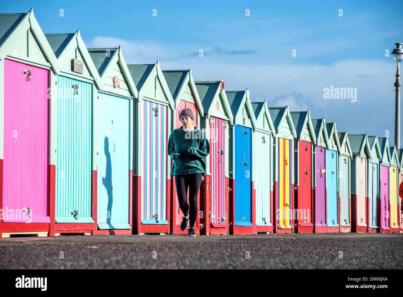 Brighton seafront runner hi-res stock photography and images - Alamy