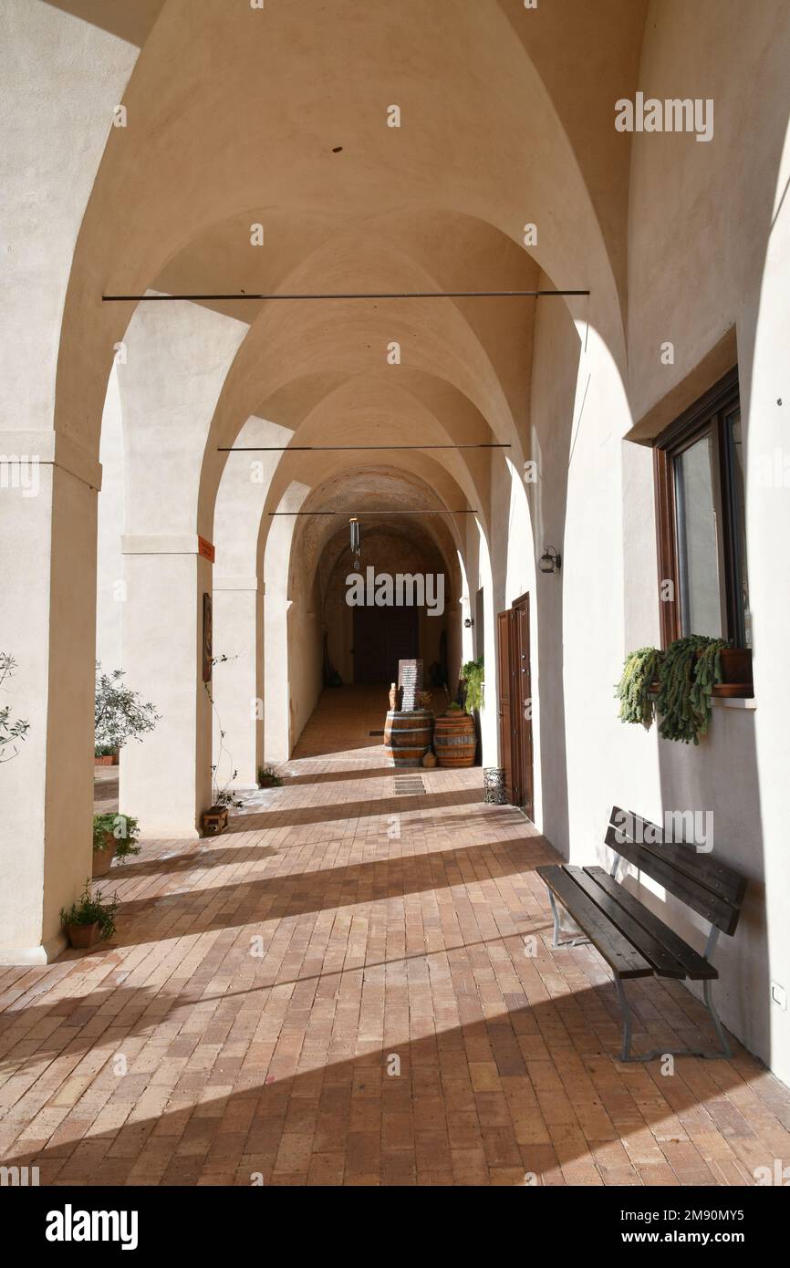 Medieval corridor arches hi-res stock photography and images - Alamy