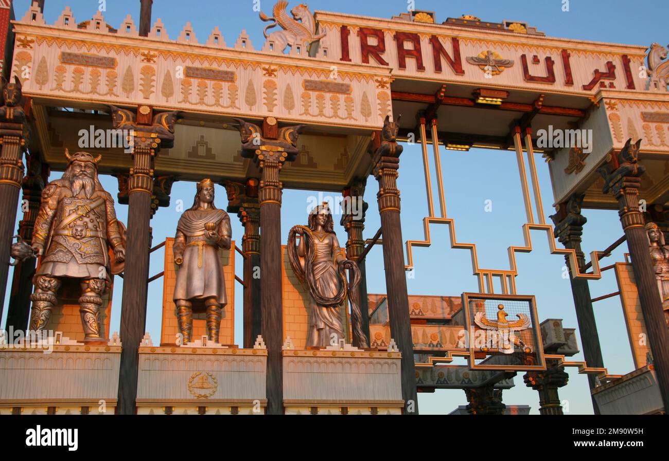 Global village culture hi-res stock photography and images - Alamy