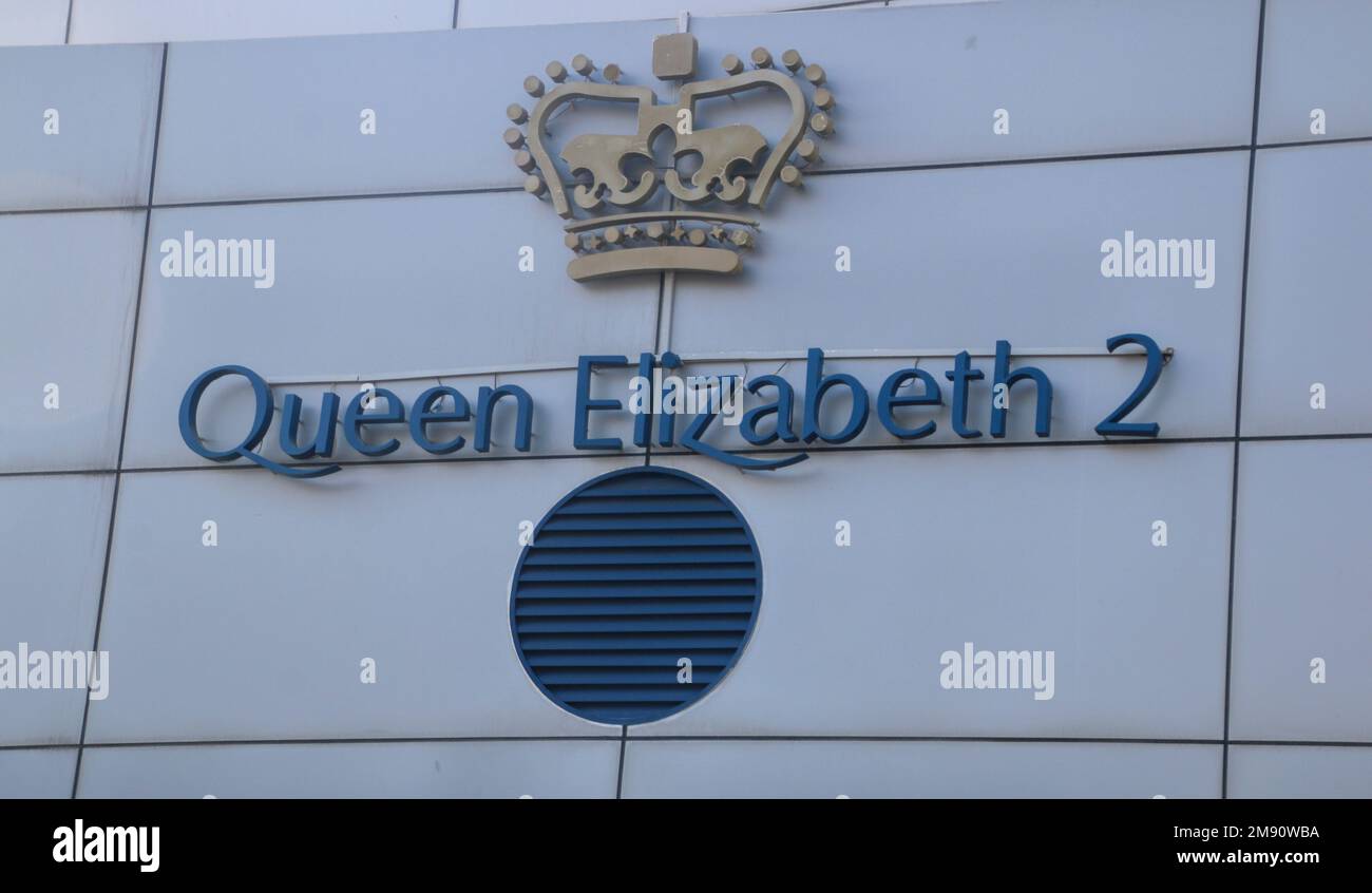 Hotel and museum ship Queen Elizabeth 2 (QE2) at the pier, Dubai ...