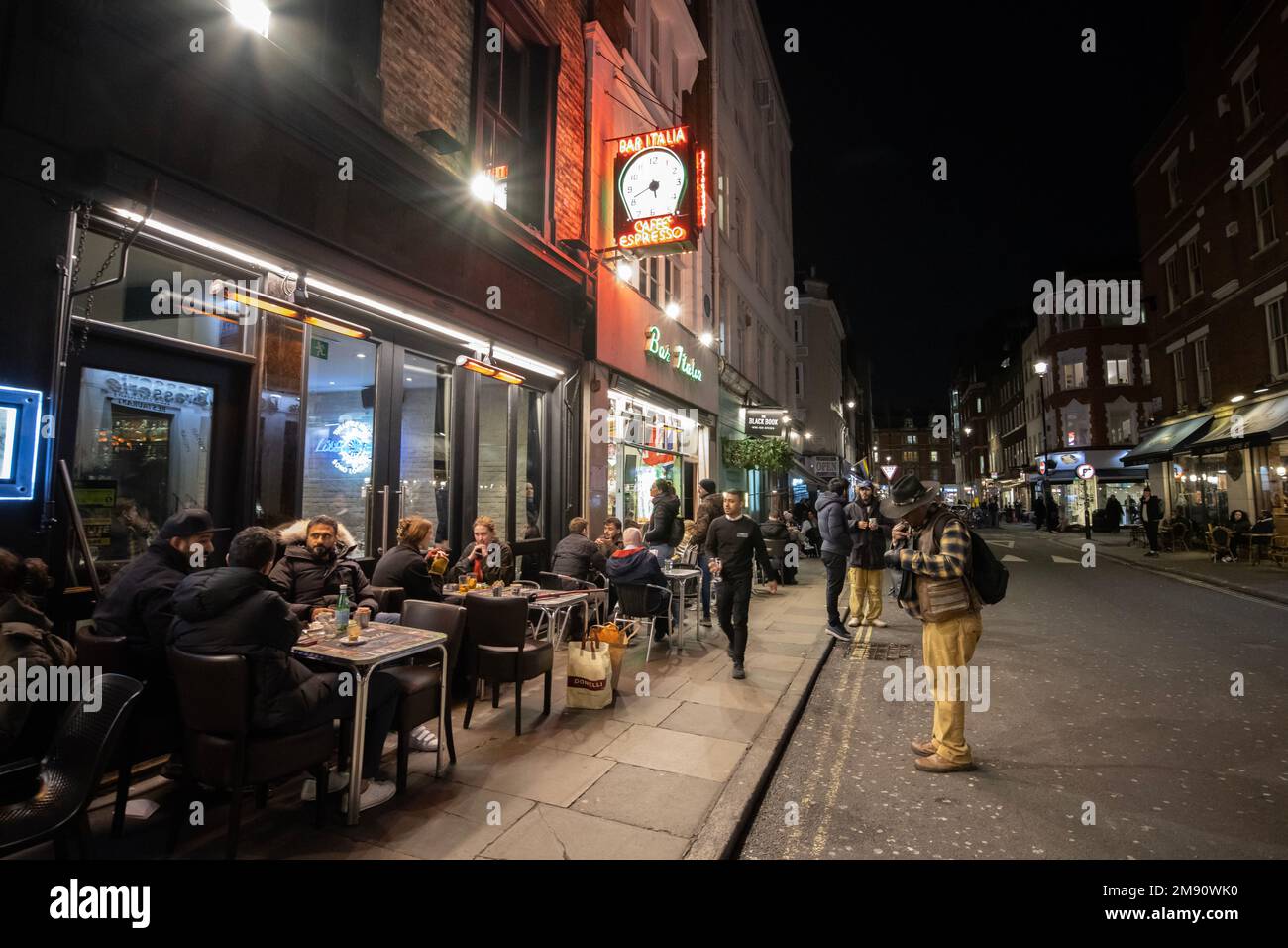 Street cafe in london's soho hi-res stock photography and images - Alamy