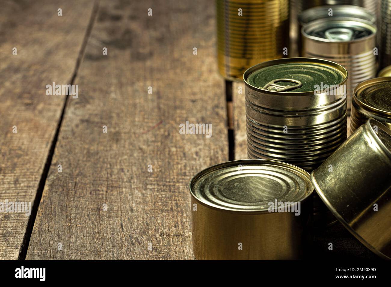 Tinned condensed milk hi-res stock photography and images - Alamy
