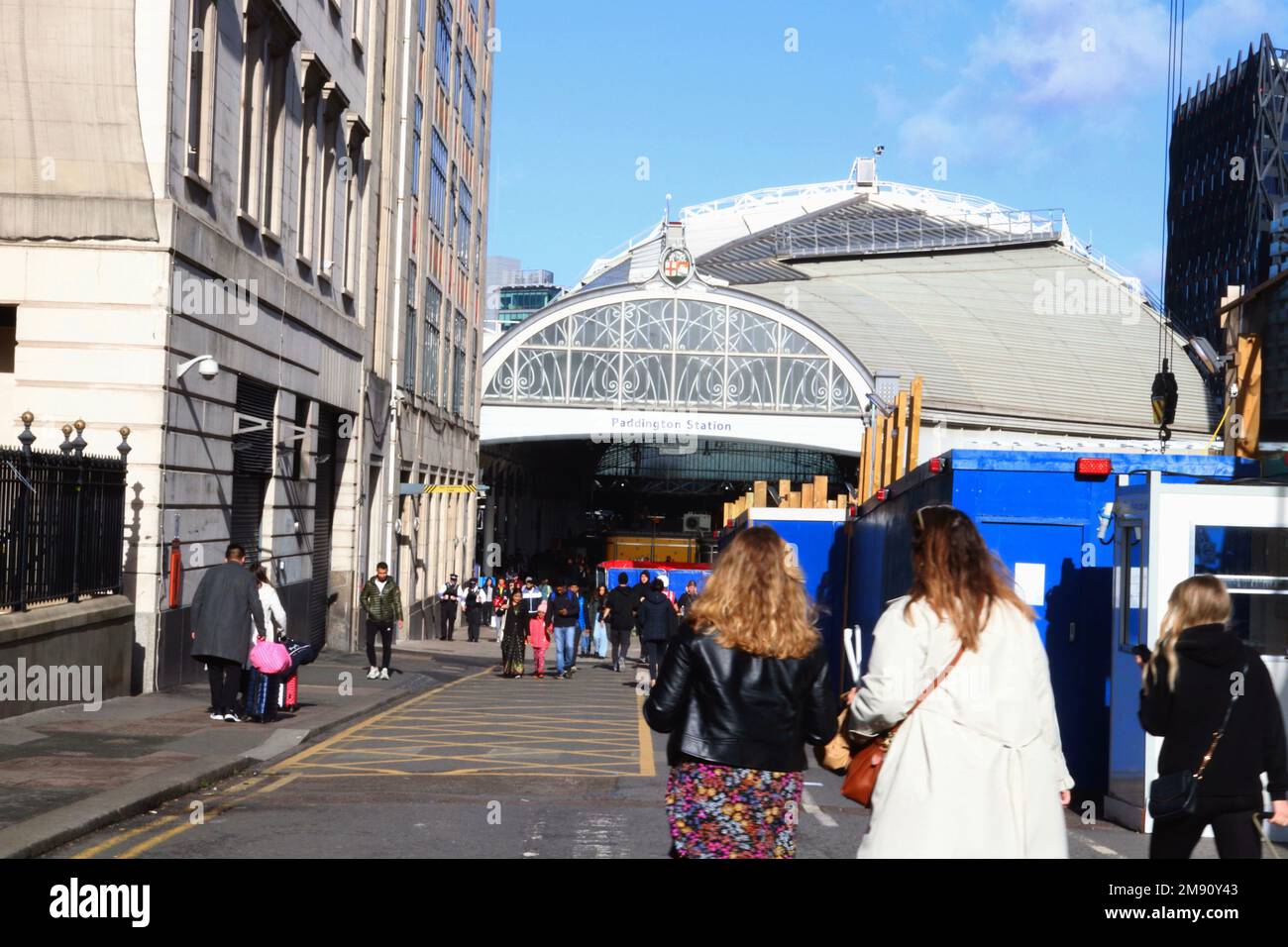 Padding station hi-res stock photography and images - Alamy