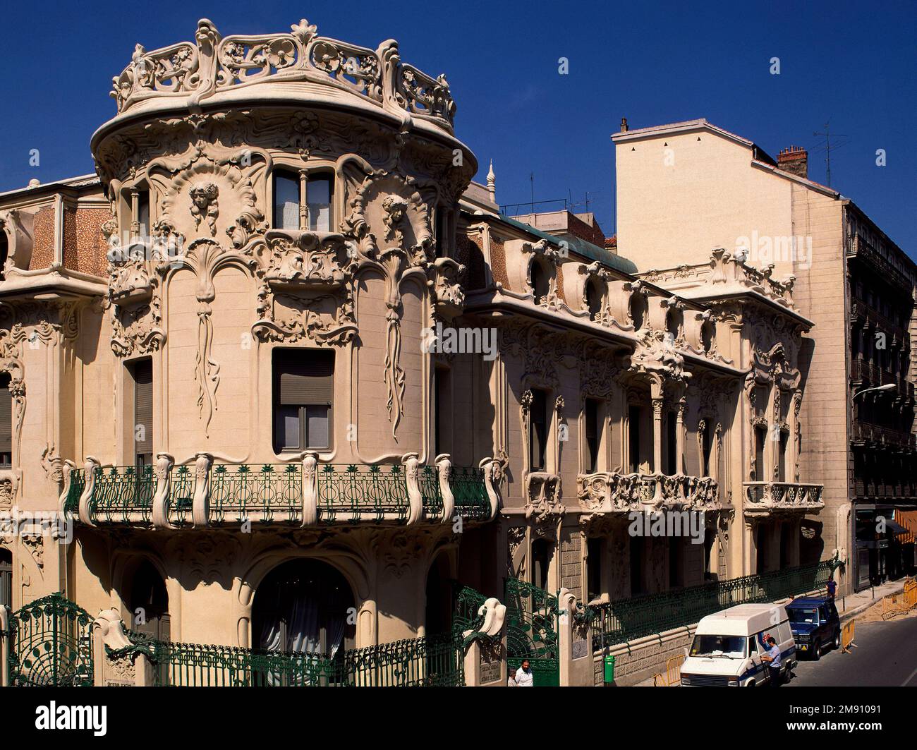 El palacio de longoria hi-res stock photography and images - Alamy