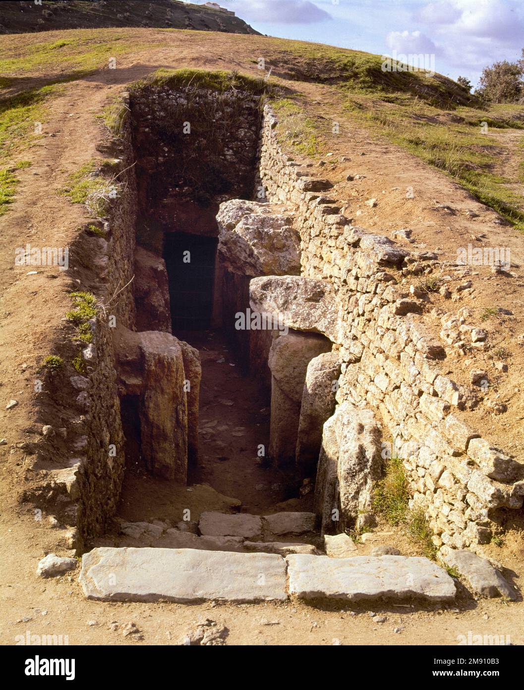 DOLMEN DE LA CUEVA DE LA MENGA. Location: CUEVA DE LA MENGA. ANTEQUERA ...