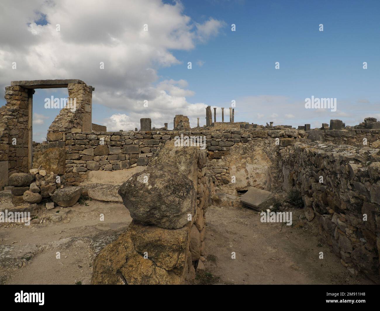 Volubilis Roman ruins in Morocco- Best-preserved Roman ruins located ...