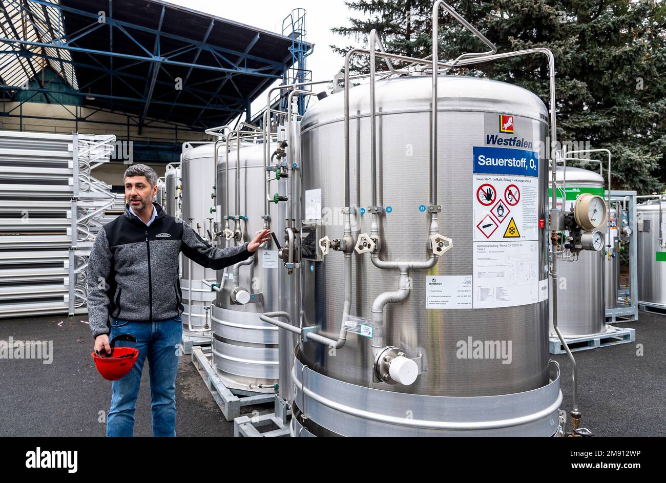Decin, Czech Republic. 11th Jan, 2023. Demand for tanks for storage and ...