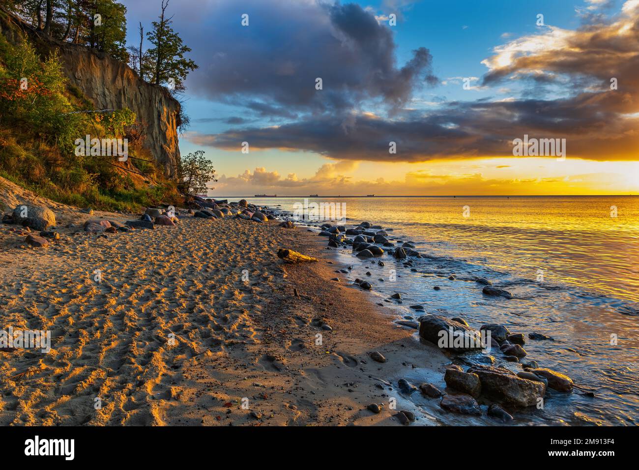 Orlowo Beach and Orlowski Cliff on the Baltic Sea at sunrise in Gdynia ...