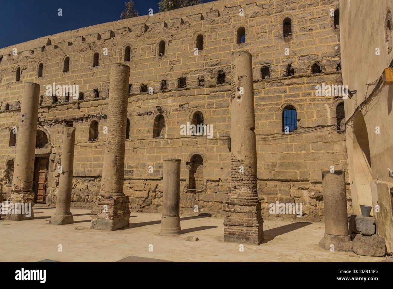 Deir al abyad hi-res stock photography and images - Alamy