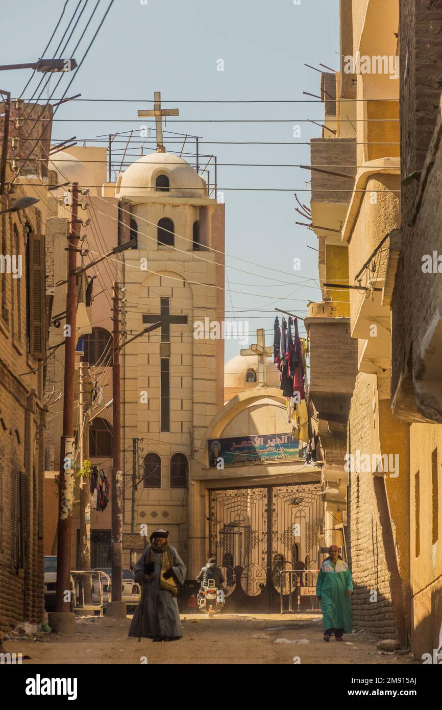 Red monastery sohag egypt hi-res stock photography and images - Alamy