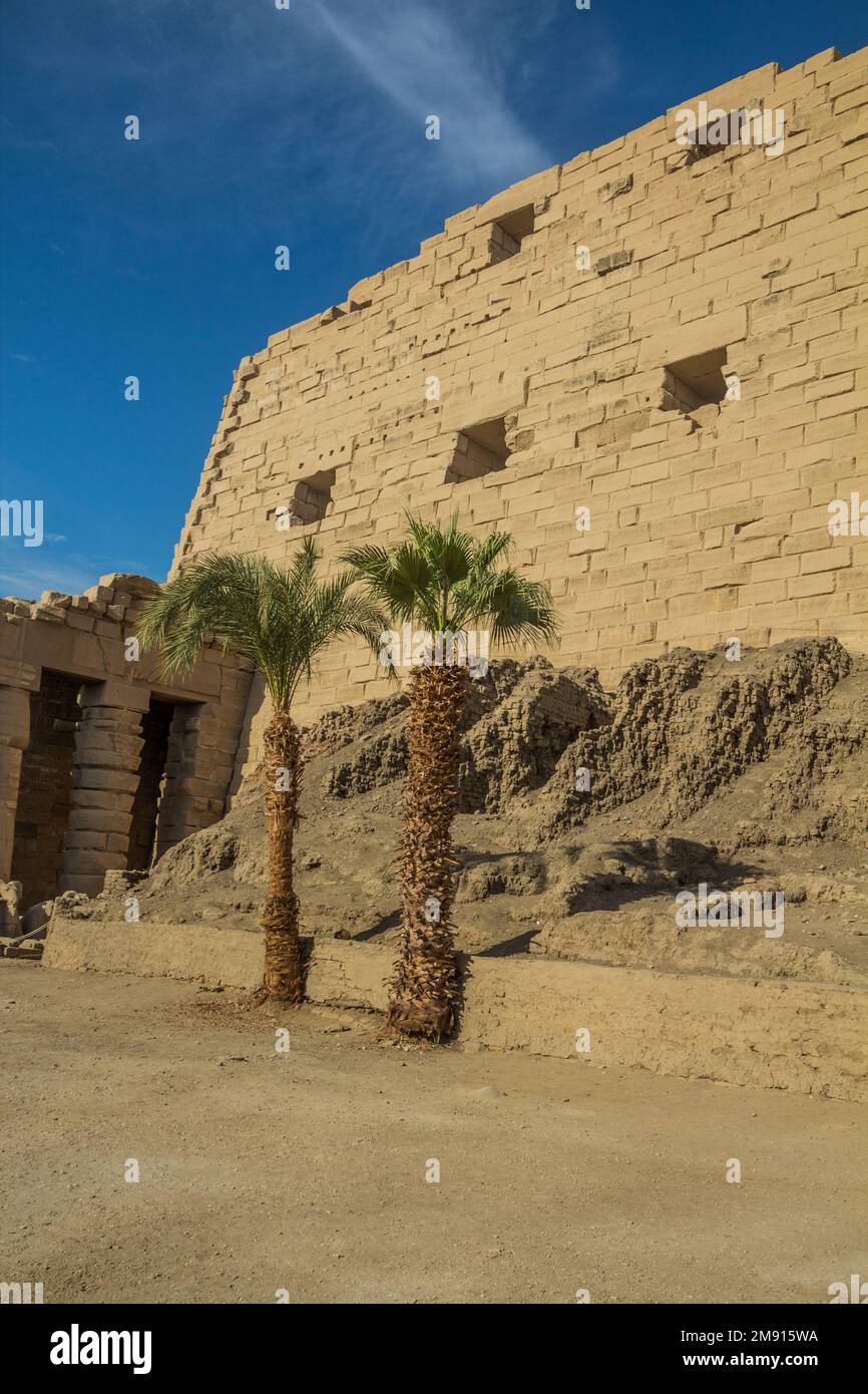 First Pylon of Amun temple in Karnak, Egypt Stock Photo - Alamy