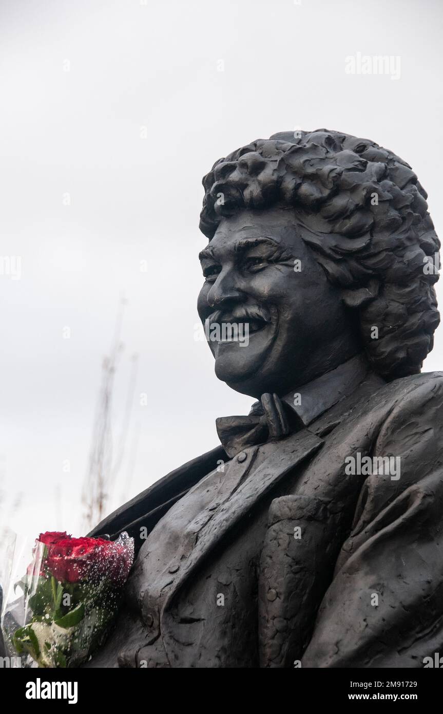 Around the UK - Bobby Ball Statue, Lytham Stock Photo - Alamy