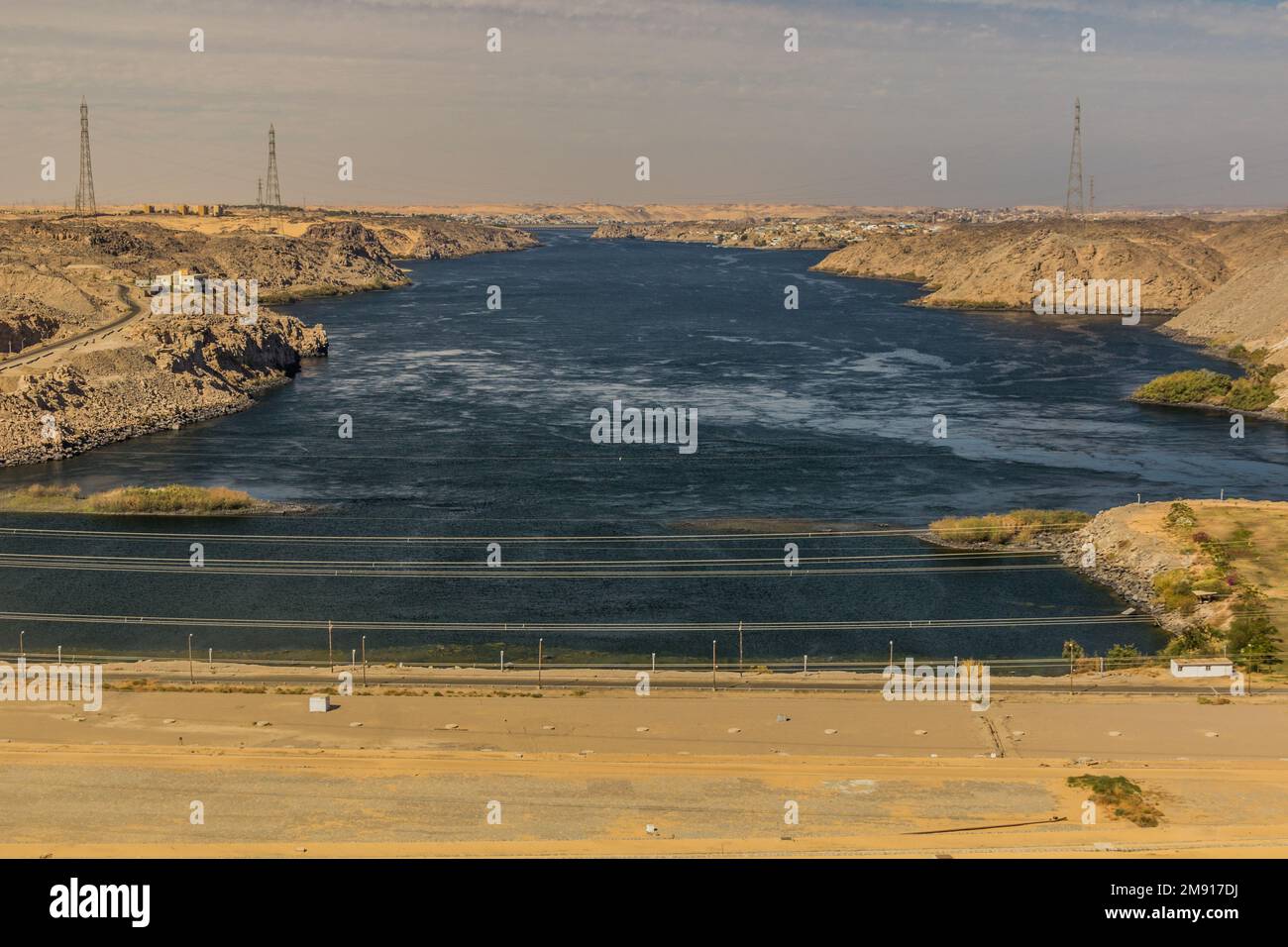 High dam aswan view hi-res stock photography and images - Alamy