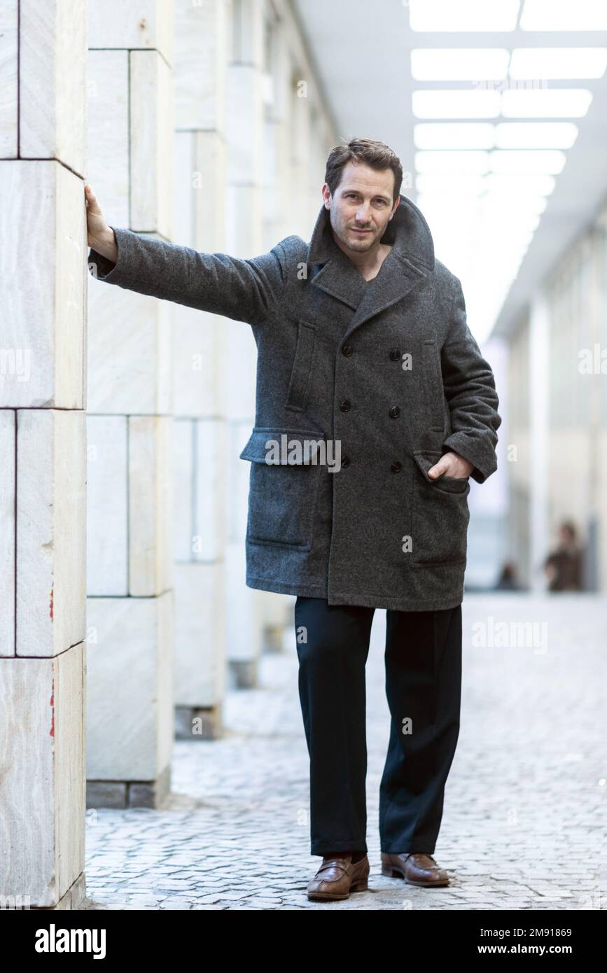 PRODUCTION - 16 January 2023, Hessen, Frankfurt/Main: Actor David Rott ...