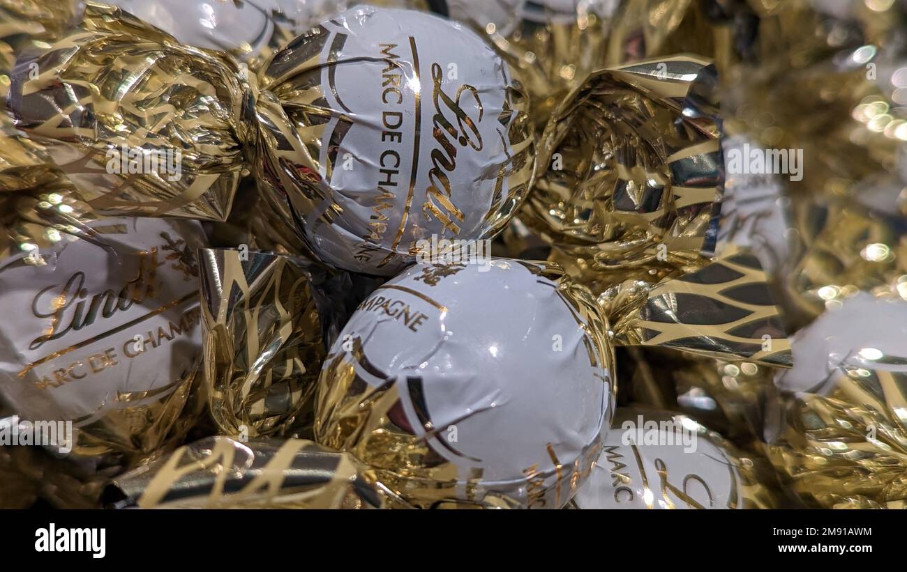 Lindt Lindor chocolate truffles Stock Photo - Alamy