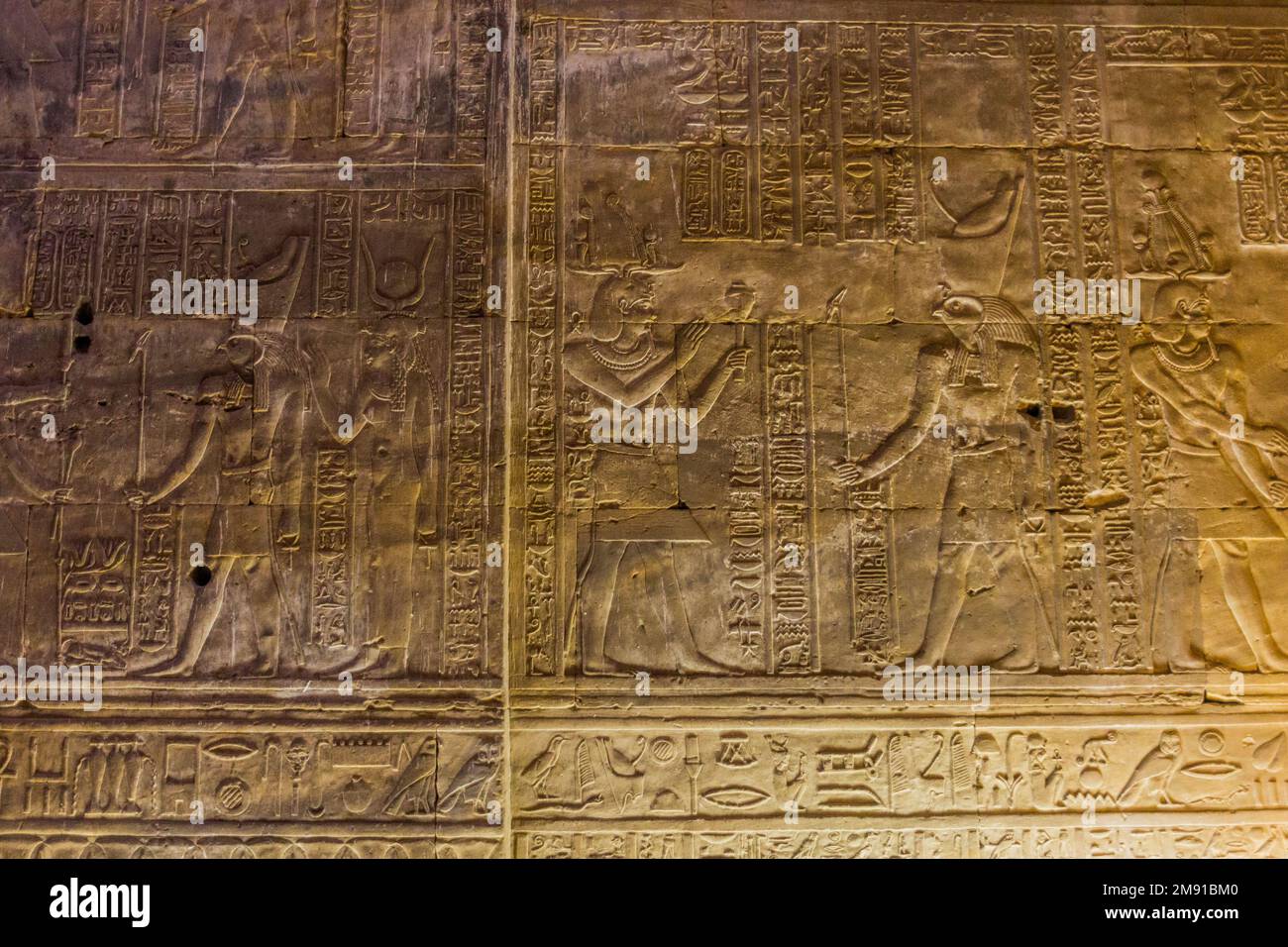 Wall of the temple of Horus in Edfu, Egypt Stock Photo - Alamy