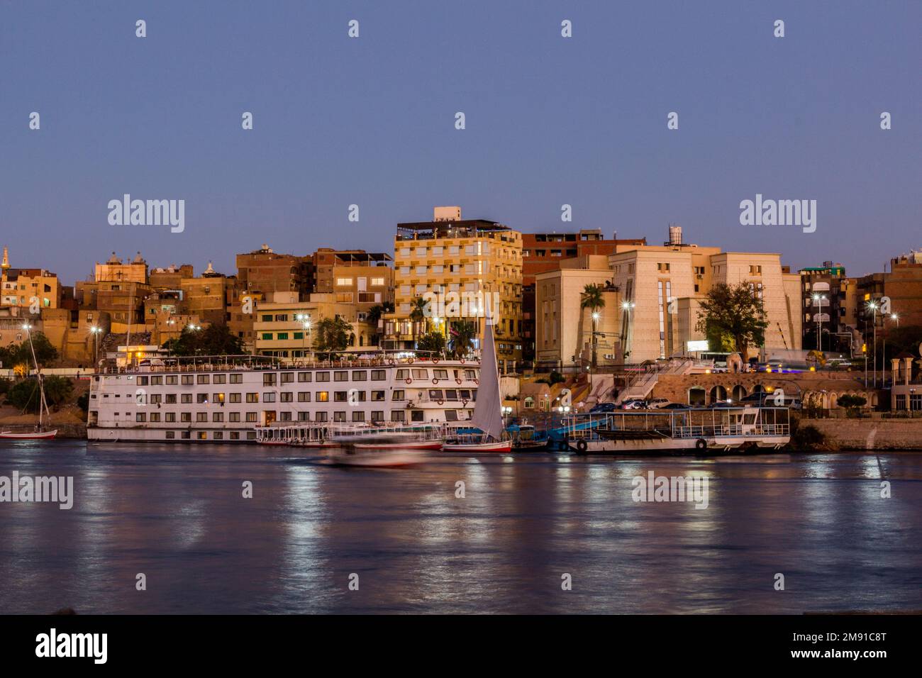 Egypt river nile cruise night hi-res stock photography and images - Alamy
