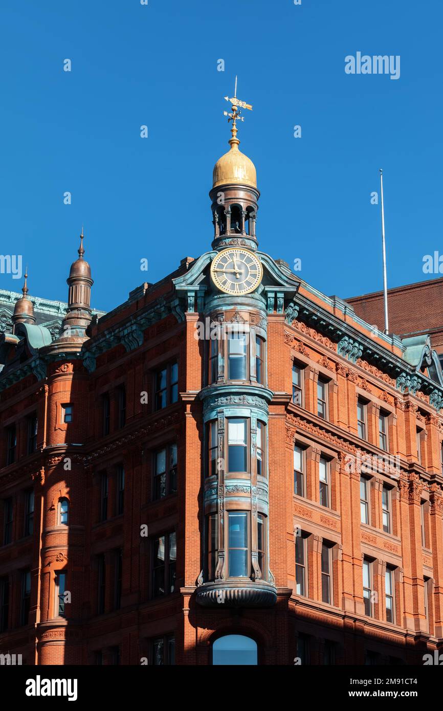 Historic SunTrust building with the clock tower in Washington DC ...