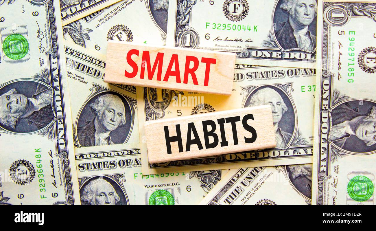 Smart habits symbol. Concept words Smart habits on wooden blocks ...