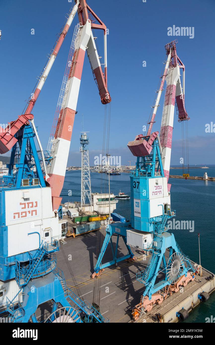 Large cranes at Haifa seaport, Israel Stock Photo - Alamy