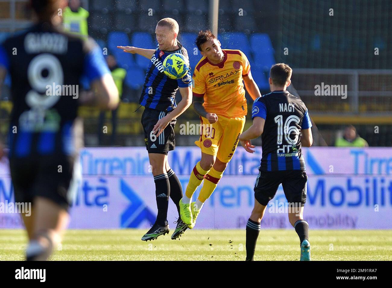 Arena Garibaldi, Pisa, Italy, January 14, 2023, Head tackle by Hjortur ...