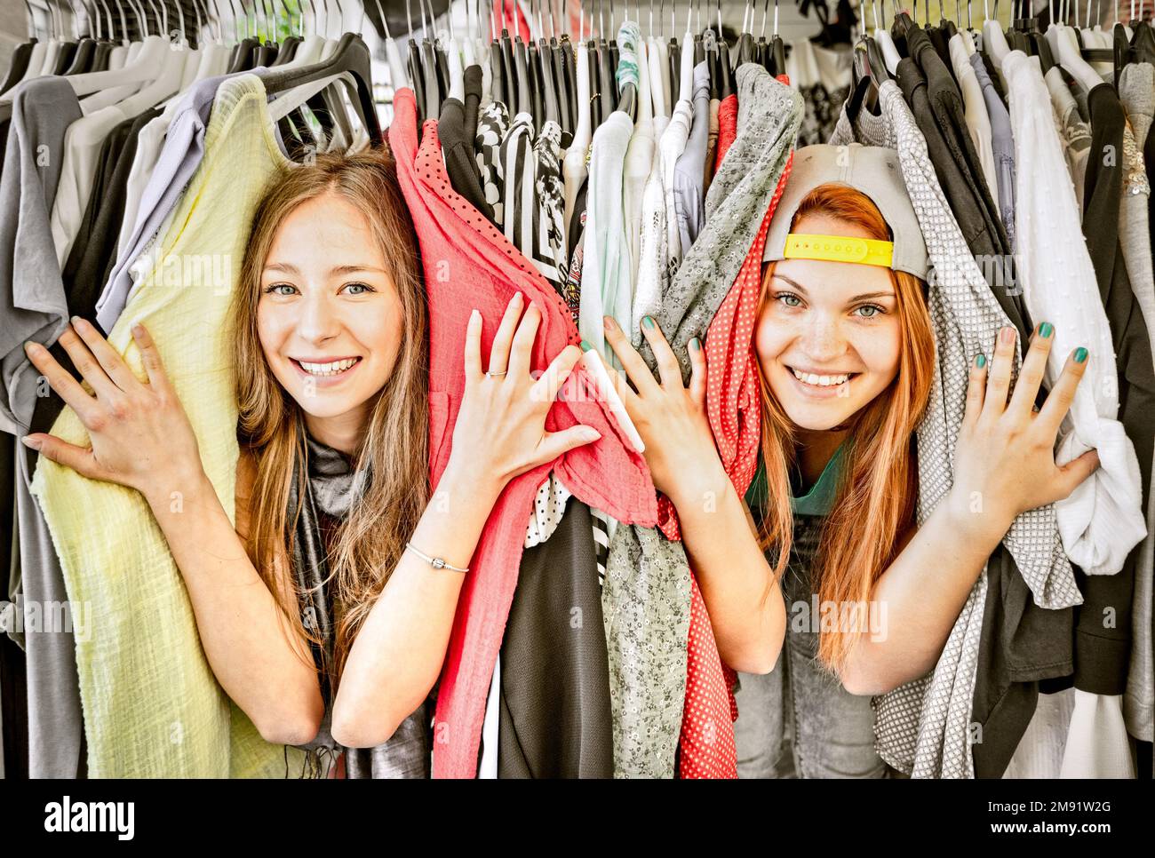 Young beautiful women at flea market - Girls best friends sharing free ...