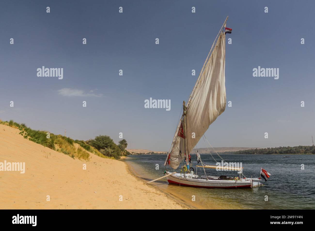 Felucca sail boat at the river Nile, Egypt Stock Photo - Alamy
