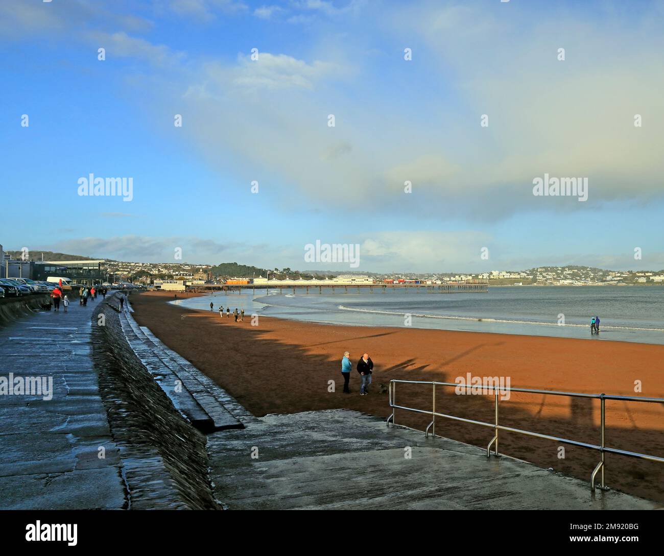Woman and promenade and pier hi-res stock photography and images - Alamy
