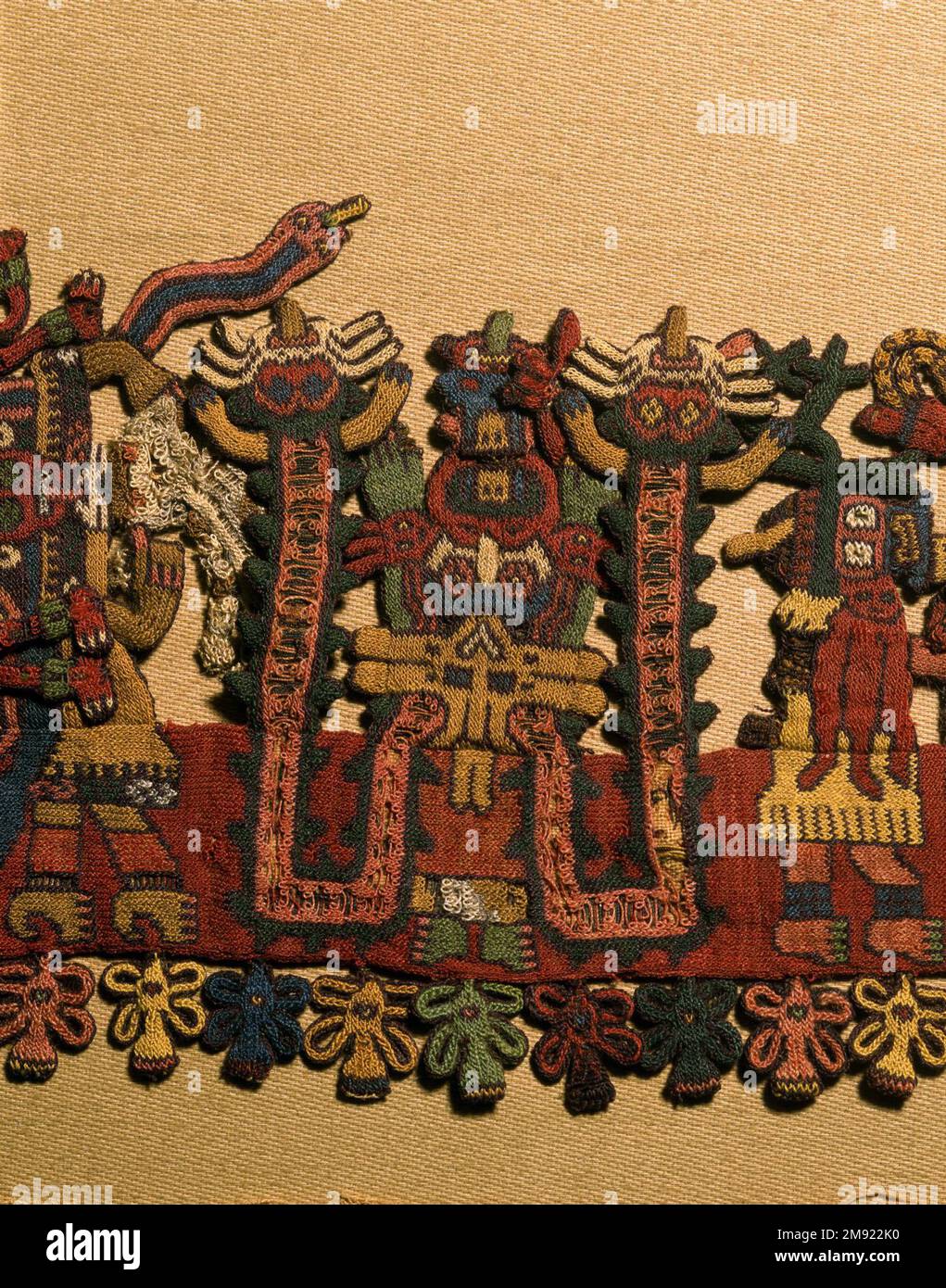 Paracas textile hi-res stock photography and images - Alamy