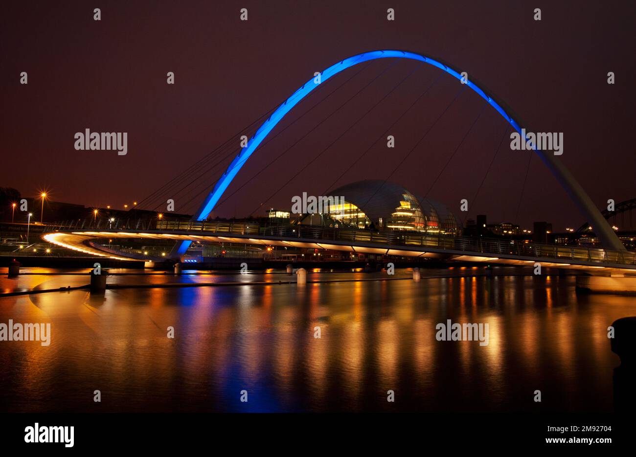 Millenium Bridge, Newcastle Dusk Stock Photo - Alamy