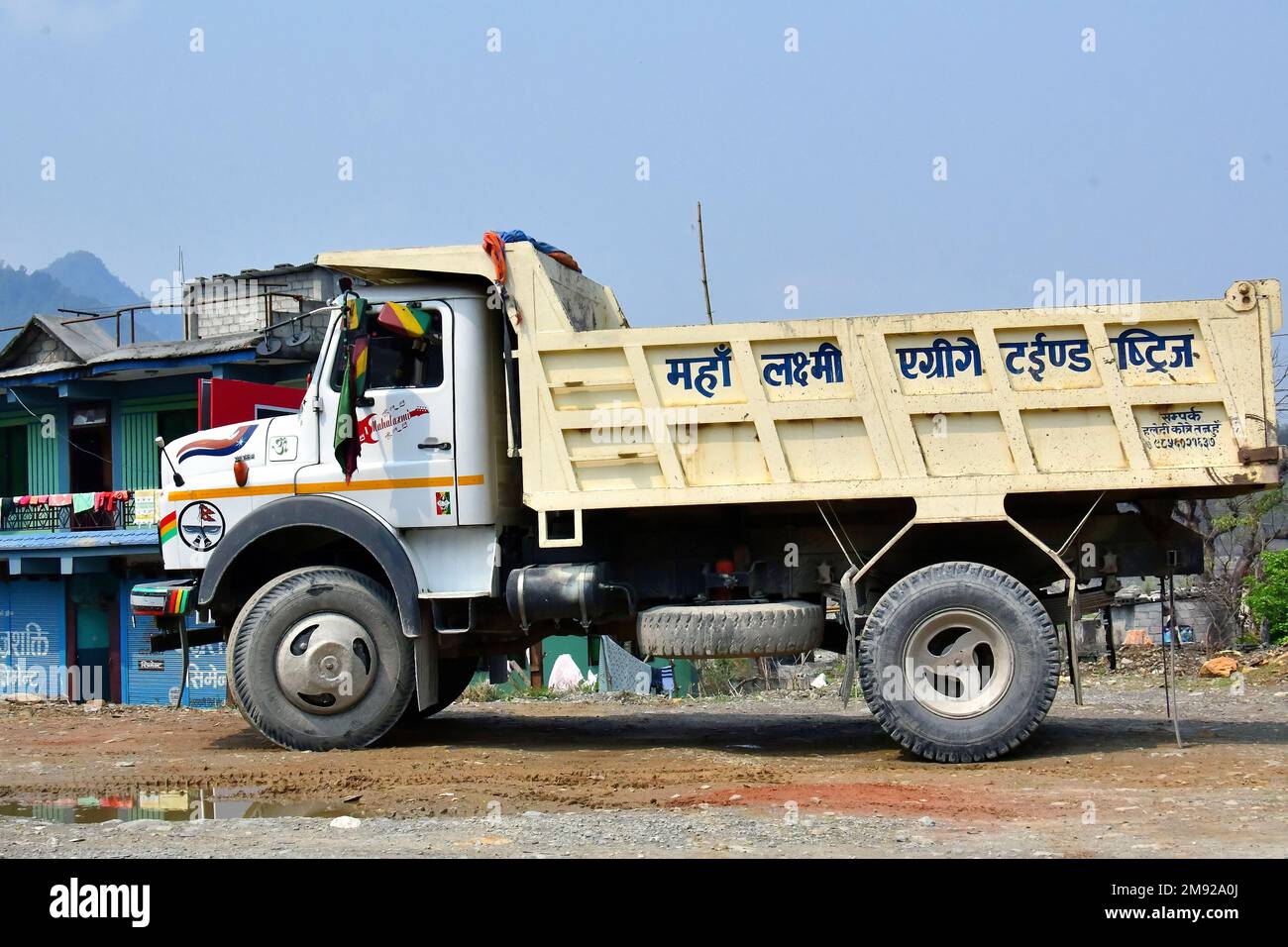 Nepalese truck hi-res stock photography and images - Alamy