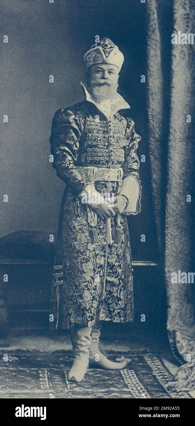 17th century boyar uniform hi-res stock photography and images - Alamy