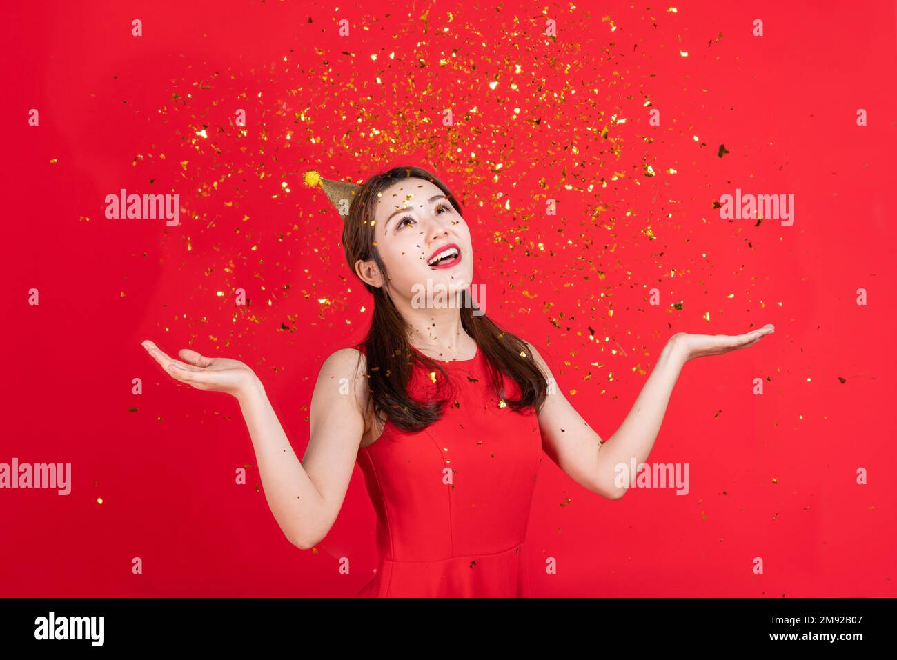 Woman hands open hi-res stock photography and images - Alamy