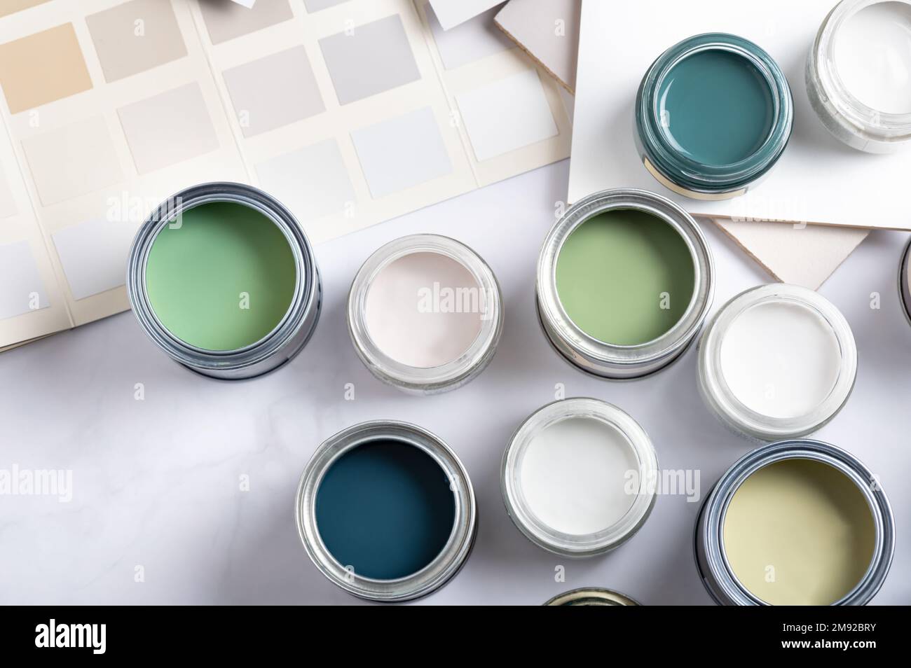 Choosing wall paints Stock Photo - Alamy