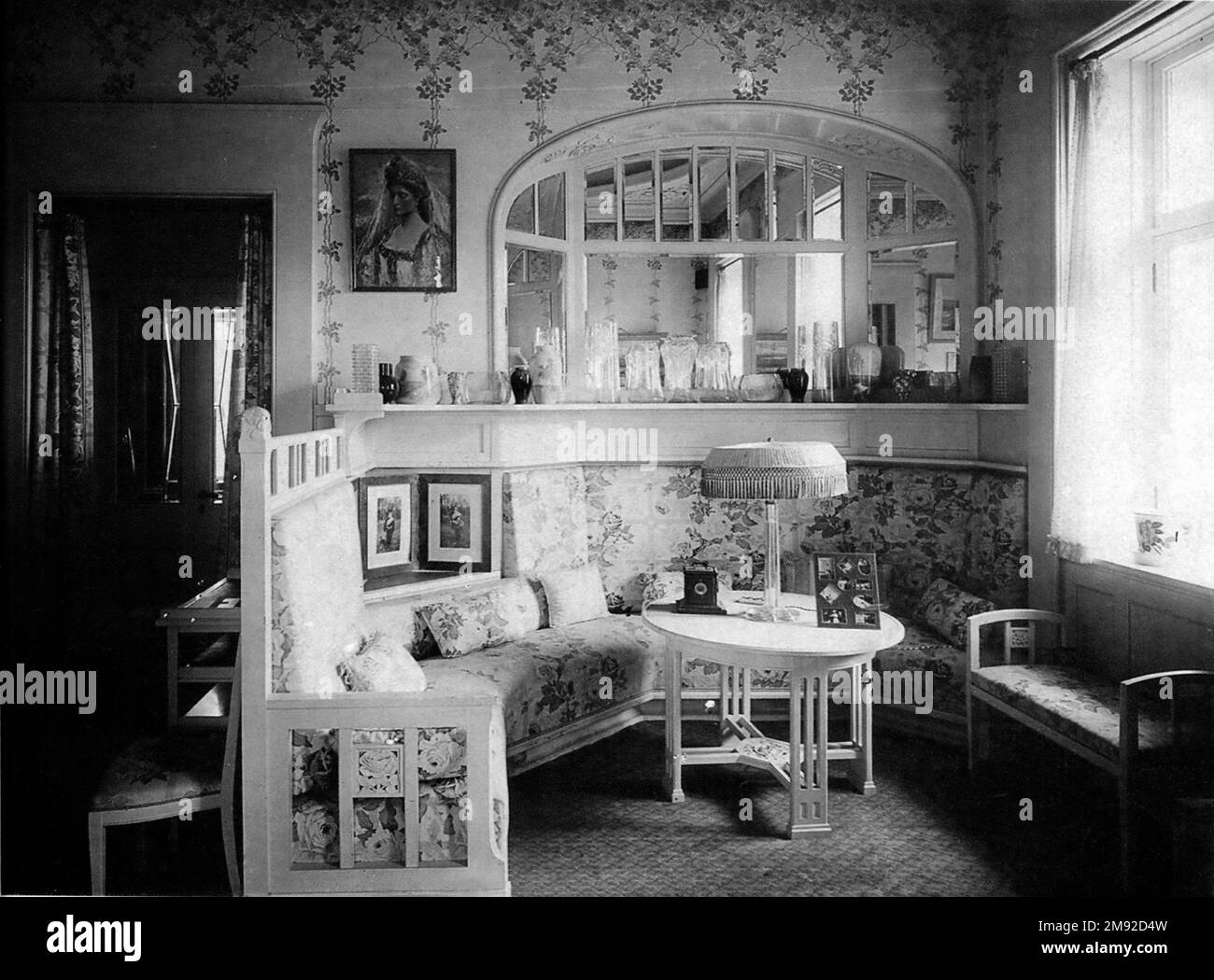 Interior of the Lower dacha in Peterhof ca. before 1917 Stock Photo - Alamy
