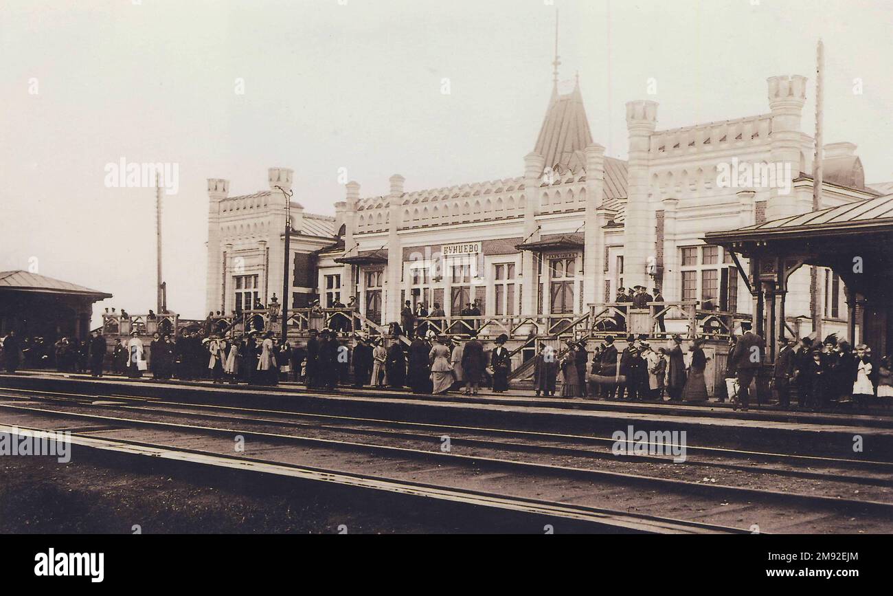 Early 1900s train hi-res stock photography and images - Alamy