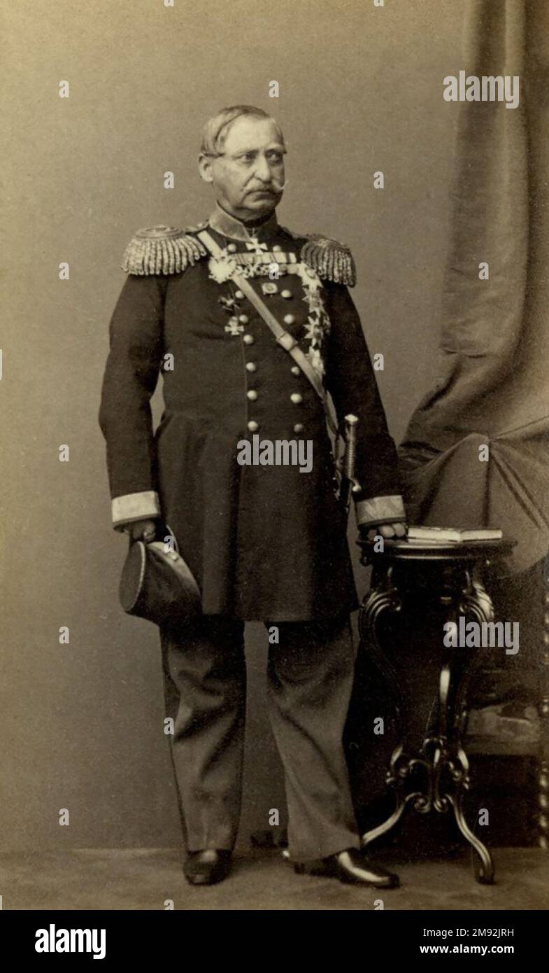 Russian lieutenant general hi-res stock photography and images - Alamy