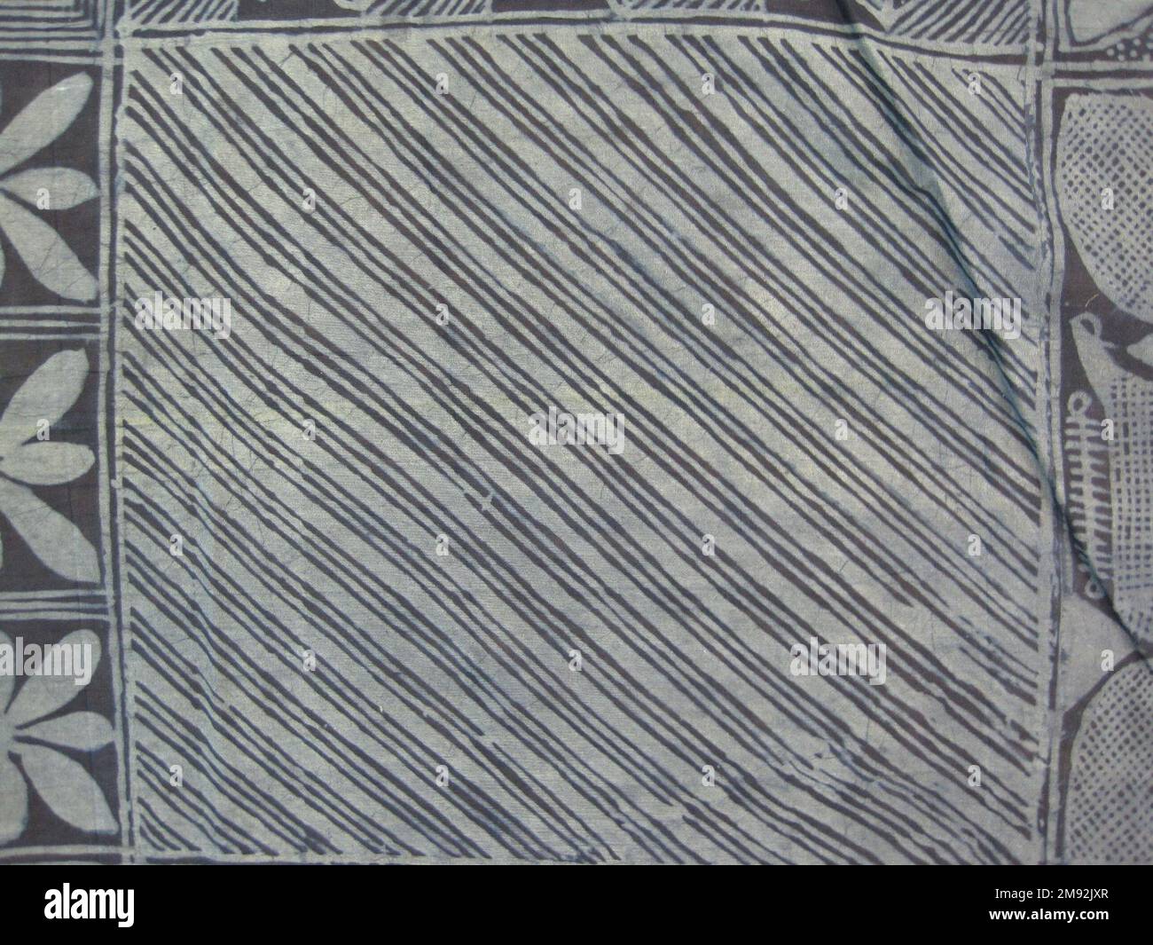 Woman's wrapper (àdìrẹ ẹlé̩kọ) Yorùbá , unknown maker's mark. Woman's ...