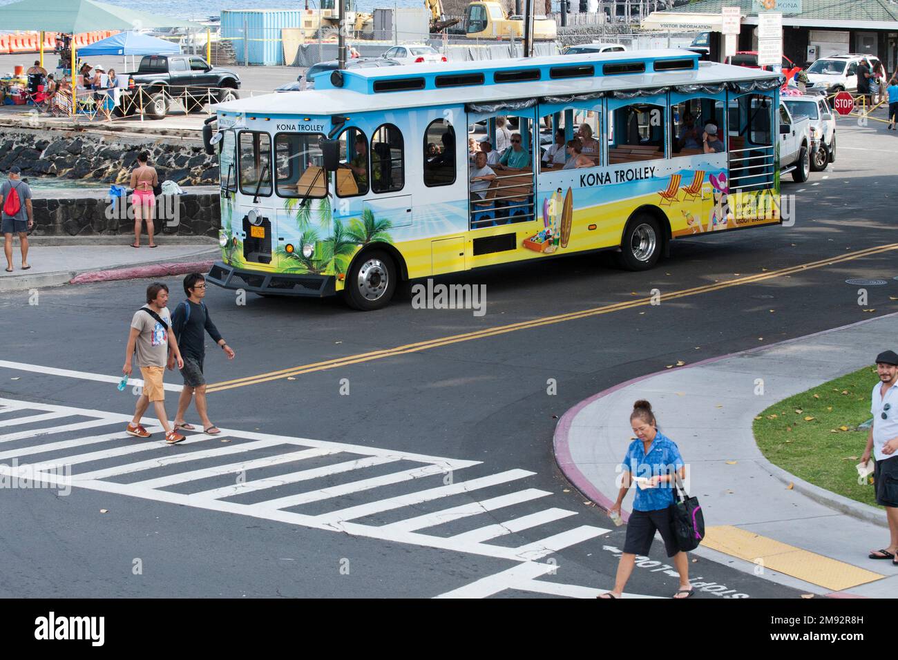 HILO-BIG ISLAND-HAWAII-22-06-2104. A trolley bus with tourists tours ...