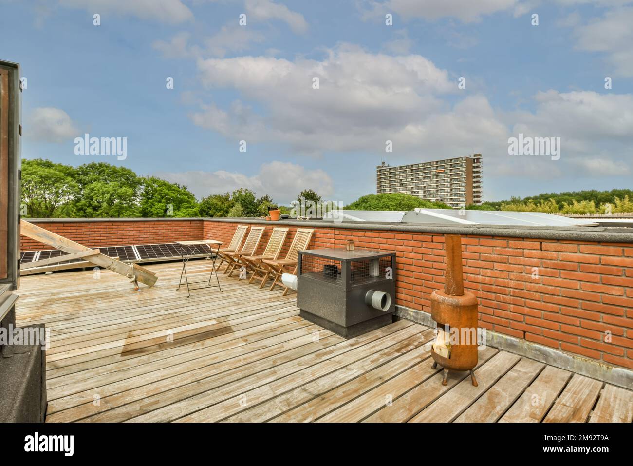 Chiminea hi-res stock photography and images - Alamy